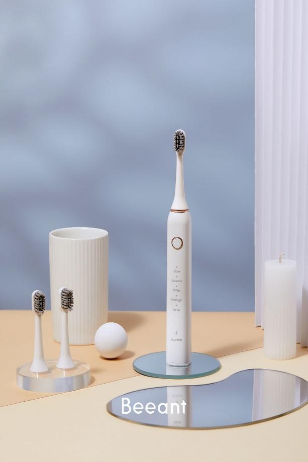 “博电蜂蚁Beeant”首款电动牙刷发布