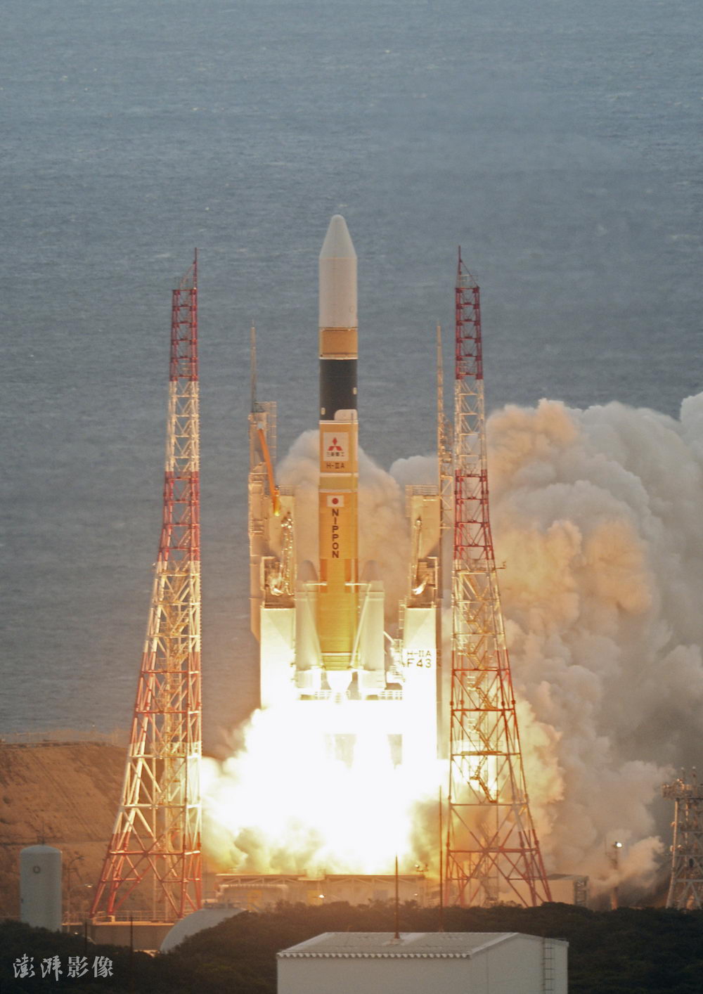 日本成功将两枚数据中继卫星送入太空 强化对地侦察能力