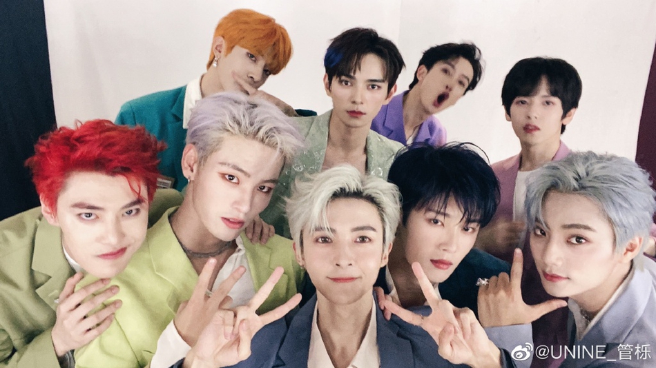UNINE正式解散9位成员齐晒照 庆毕业难掩不舍之情